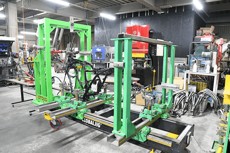 ジグ式オートバイ専用フレーム修正機 GLOBA LJIG社「MOTOJIG（モトジグ）」